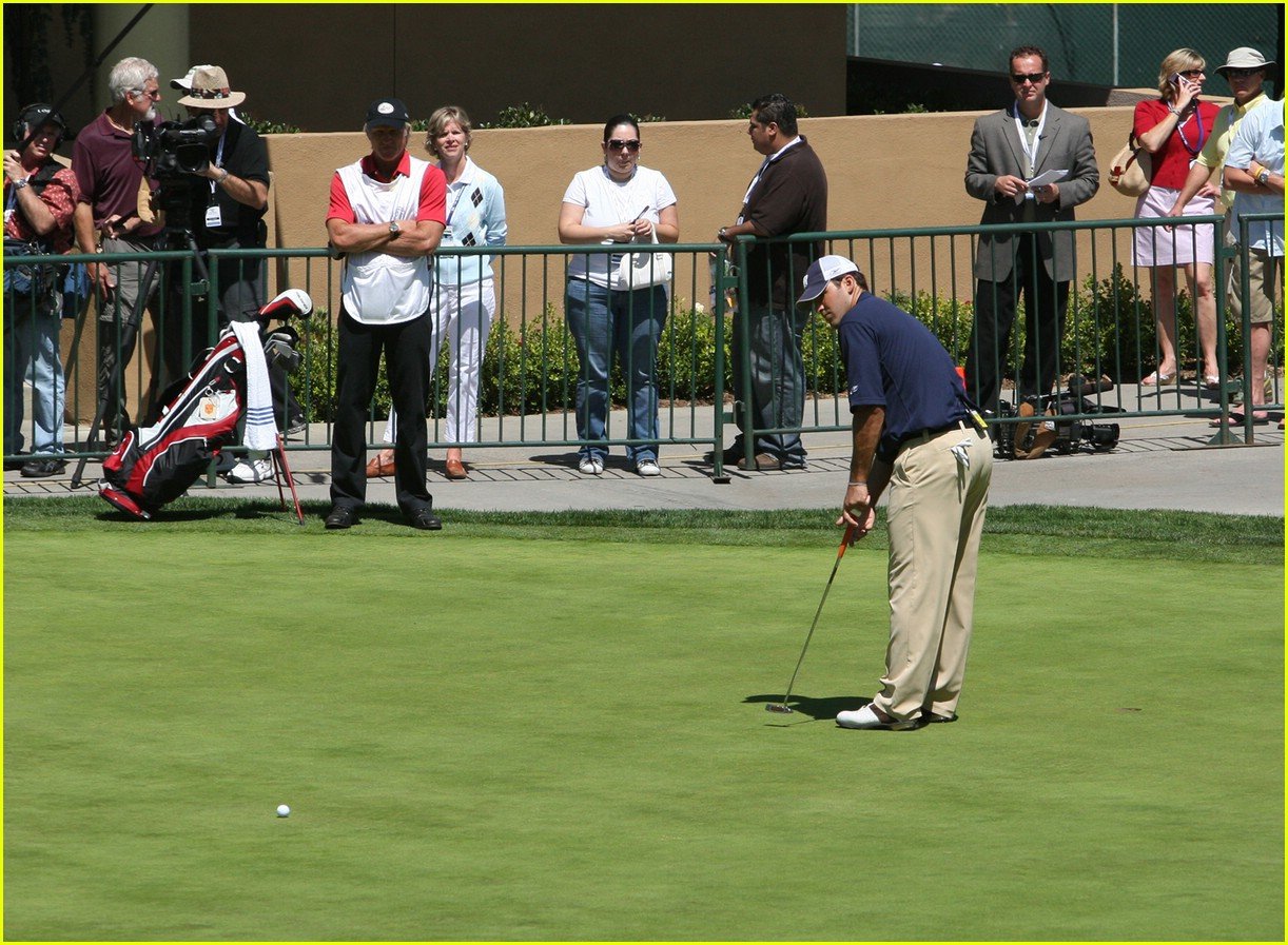 Justin Timberlake & Tony Romo Tee Off: Photo 1187681 | Photos | Just ...