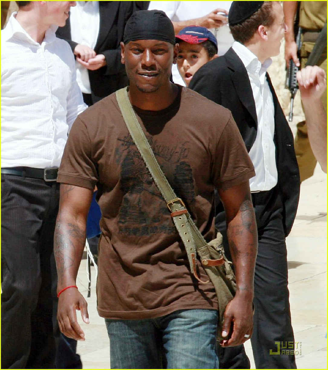 Tyrese is a Praying Man: Photo 1227121 | Photos | Just Jared: Celebrity ...