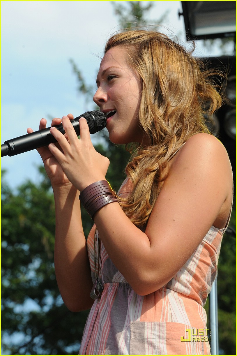 Colbie Caillat Rocks Rothbury: Photo 1256661 | Colbie Caillat Photos ...