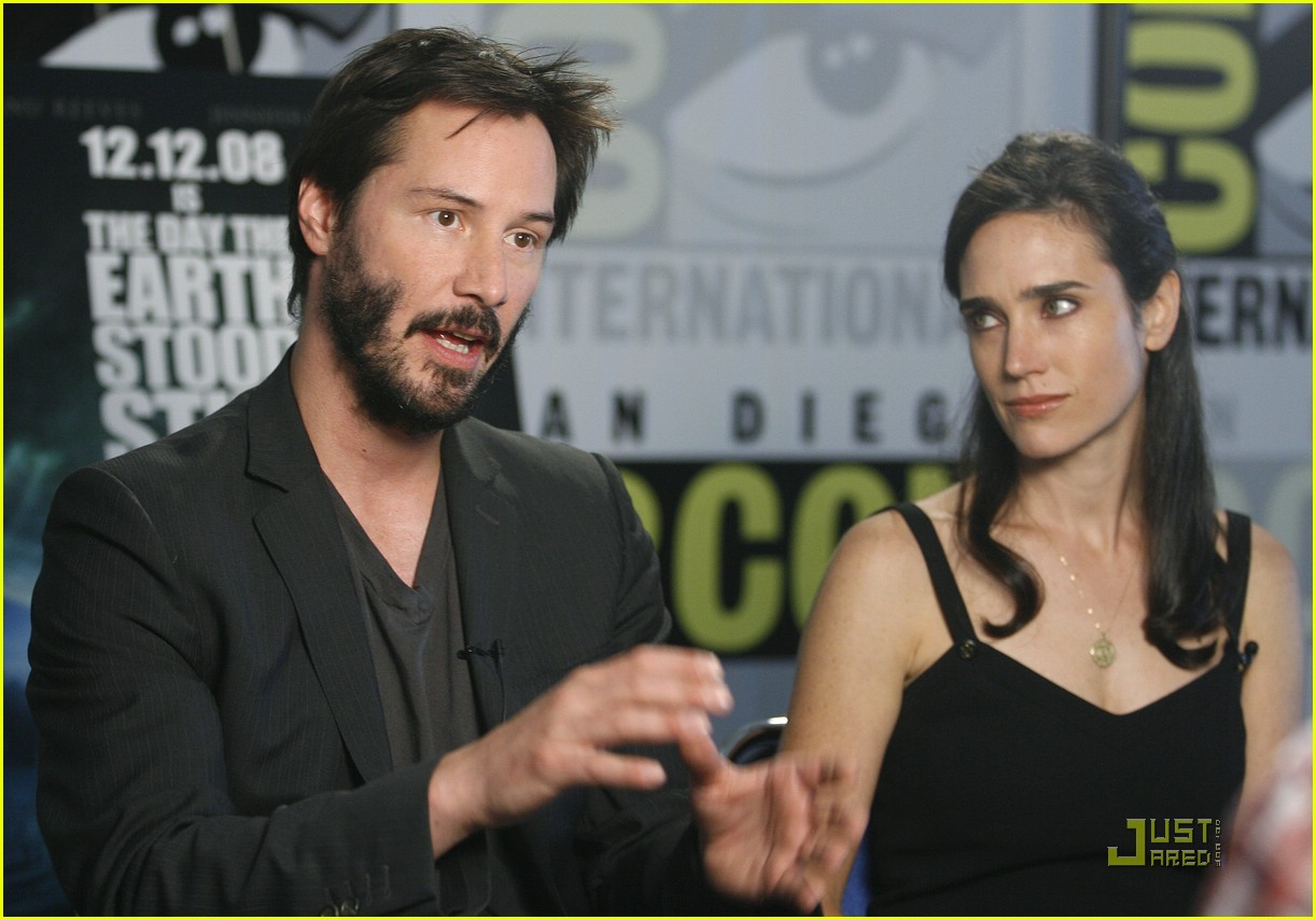 Keanu Reeves is Comic-Con Cool: Photo 1296661 | Photos | Just Jared ...