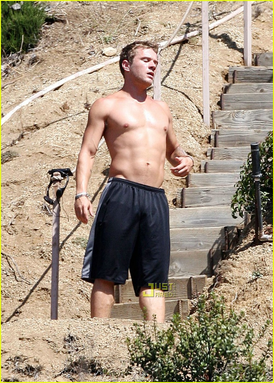 Ryan Phillippe is Sweating Bullets: Photo 1320741 | Ryan Phillippe ...