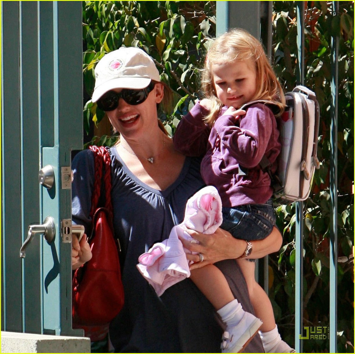 Jennifer Garner the Librarian?: Photo 1445151 | Ben Affleck, Celebrity ...