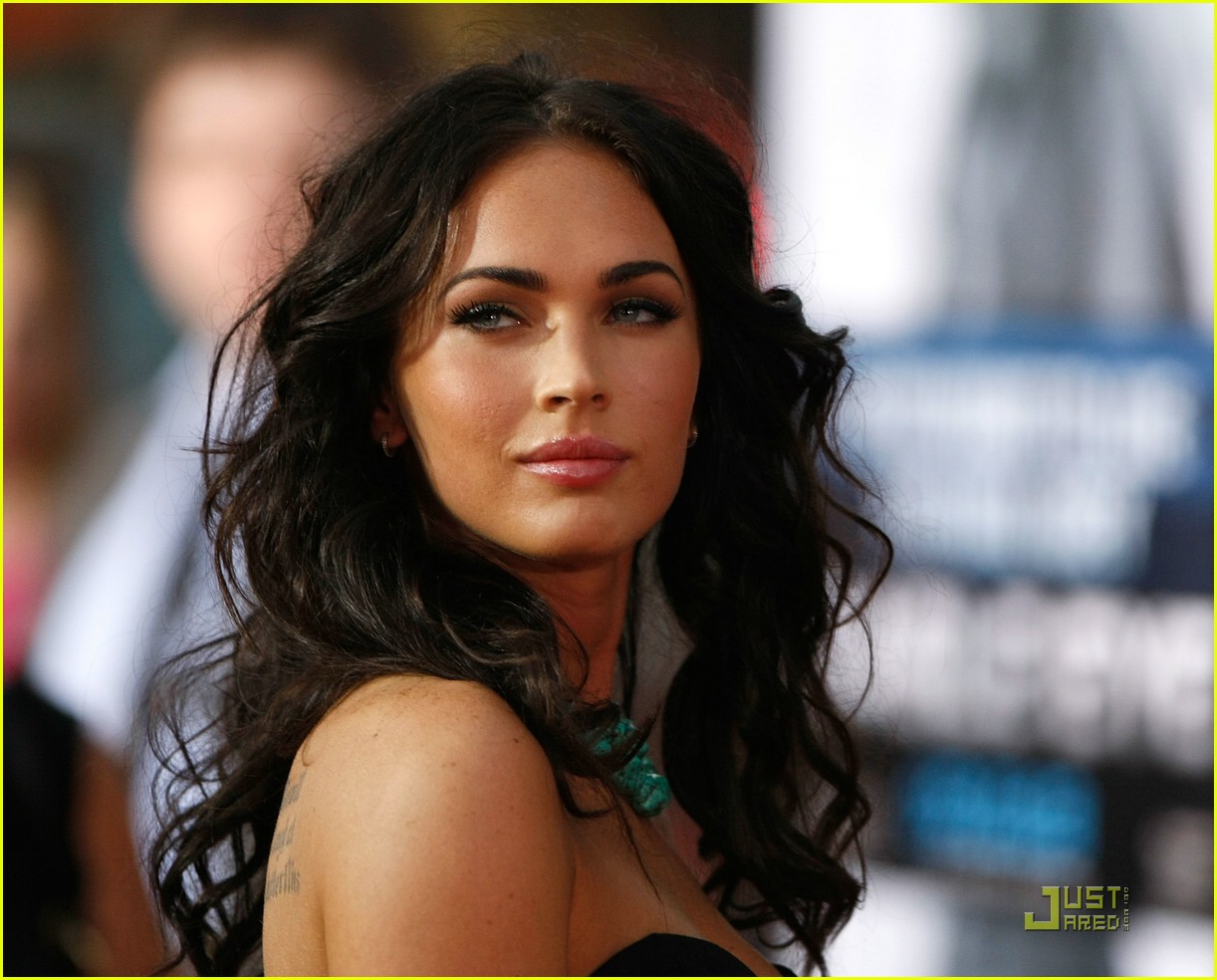 Megan Fox Gives Eagle Eye Growl: Photo 1425641 | Photos | Just Jared ...