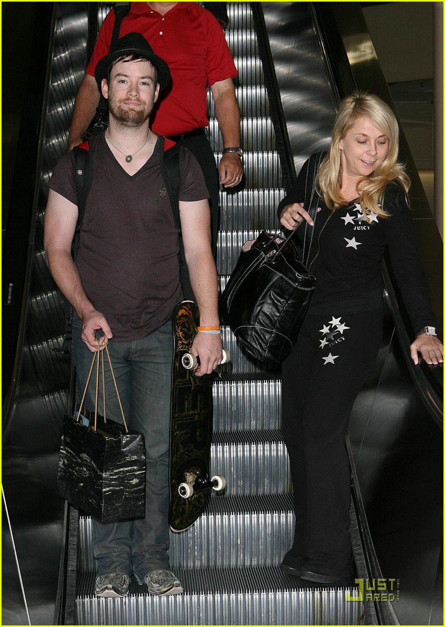 Photo: david cook skateboard 08 | Photo 1483151 | Just Jared ...