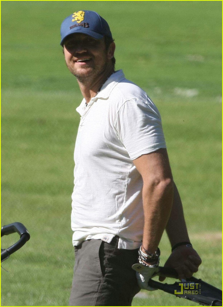 Photo: gerard butler golf 03 | Photo 1471621 | Just Jared ...