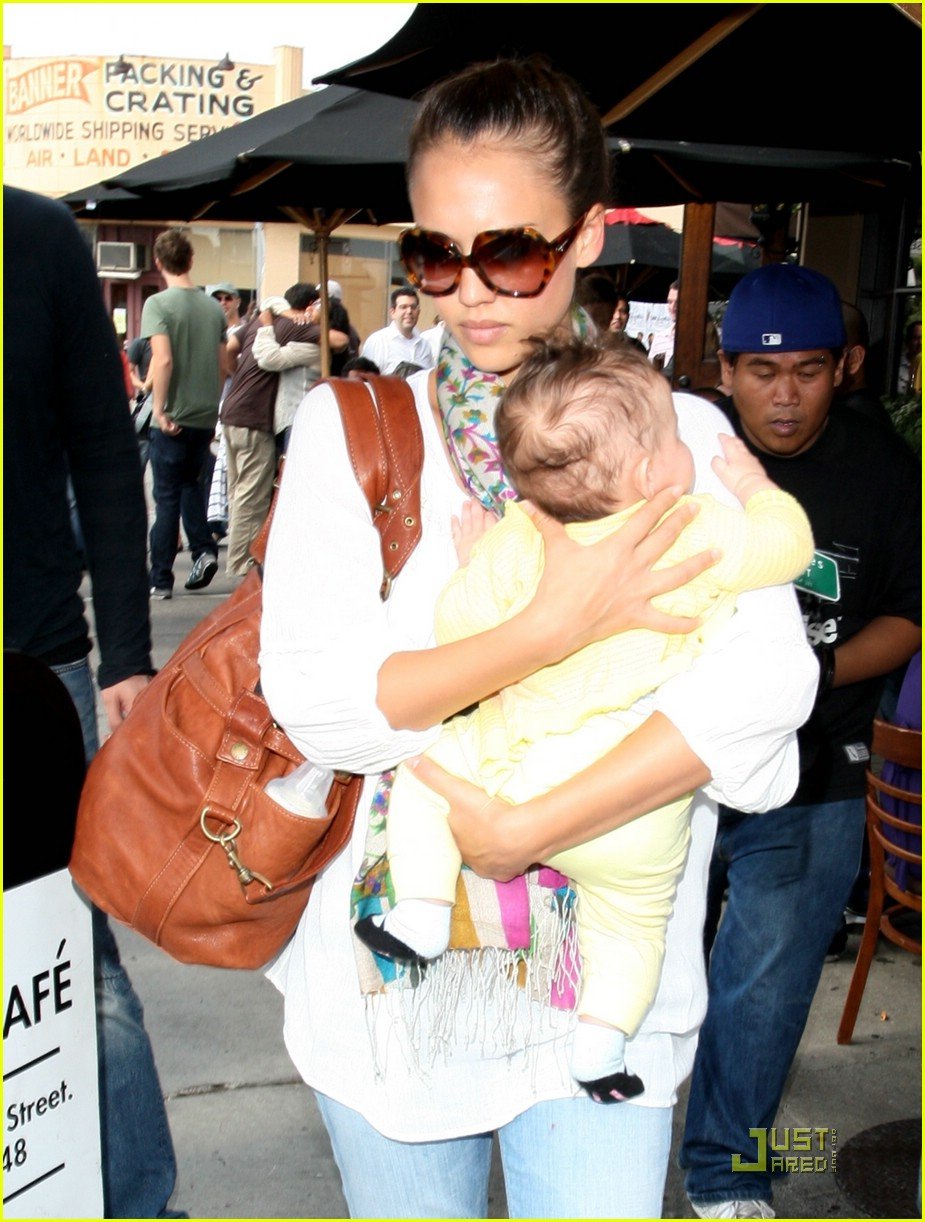 Honor Warren is Toast: Photo 1462071 | Cash Warren, Celebrity Babies ...