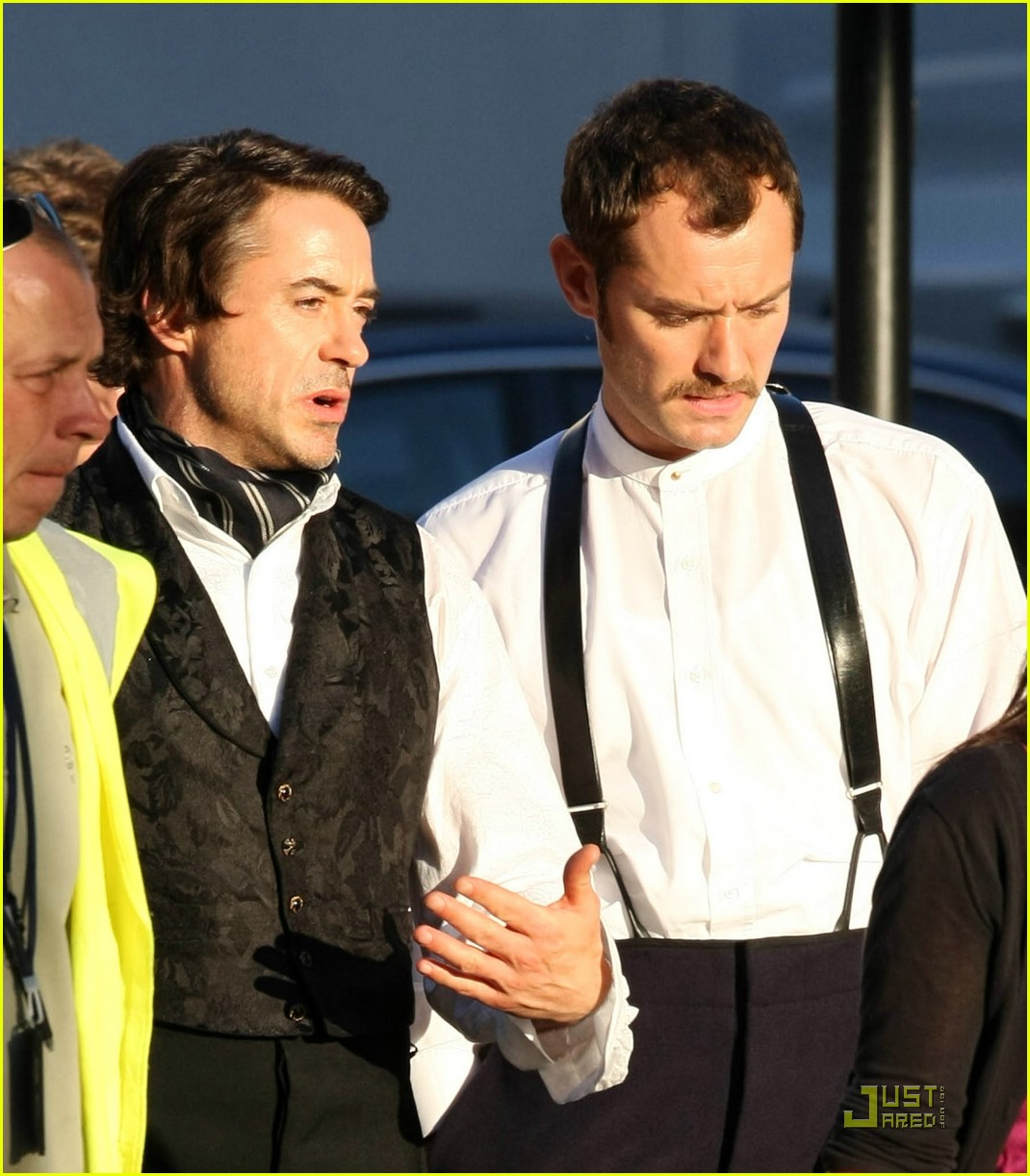 Jude Law as Dr. Watson -- FIRST LOOK: Photo 1473821 | Jude Law, Robert ...