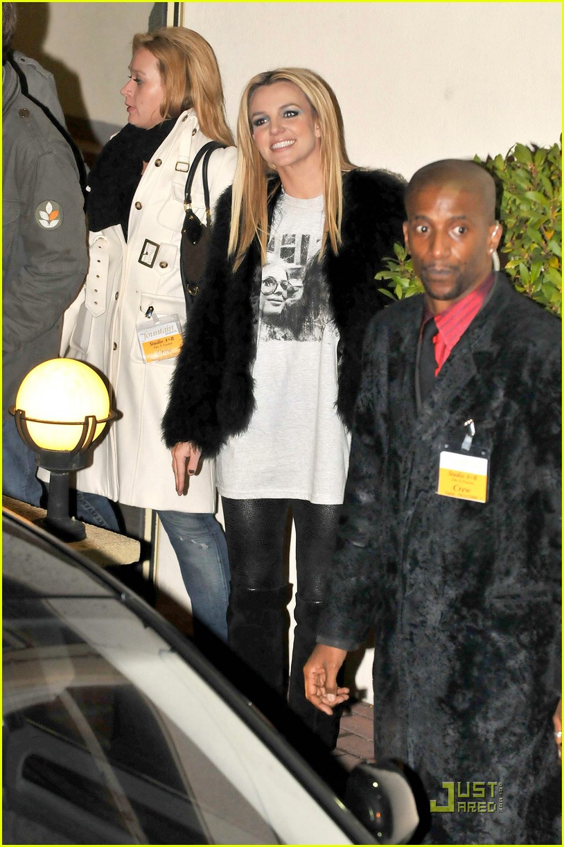 Britney Spears Shows Off Her X-Factor: Photo 1572041 | Britney Spears ...