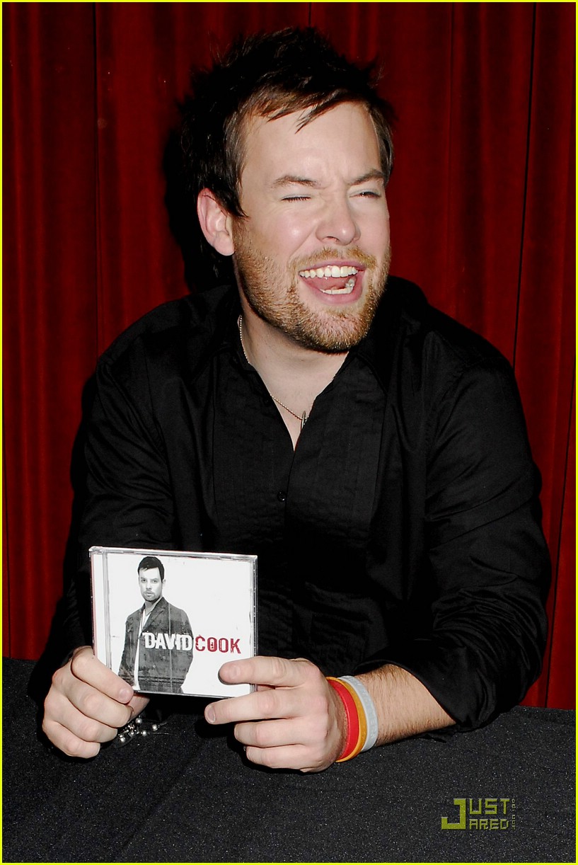 David Cook Takes A Bite Out Of His Album: Photo 1553461 | David Cook ...