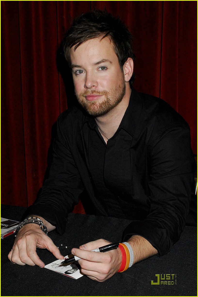 David Cook Takes A Bite Out Of His Album: Photo 1553501 | David Cook ...