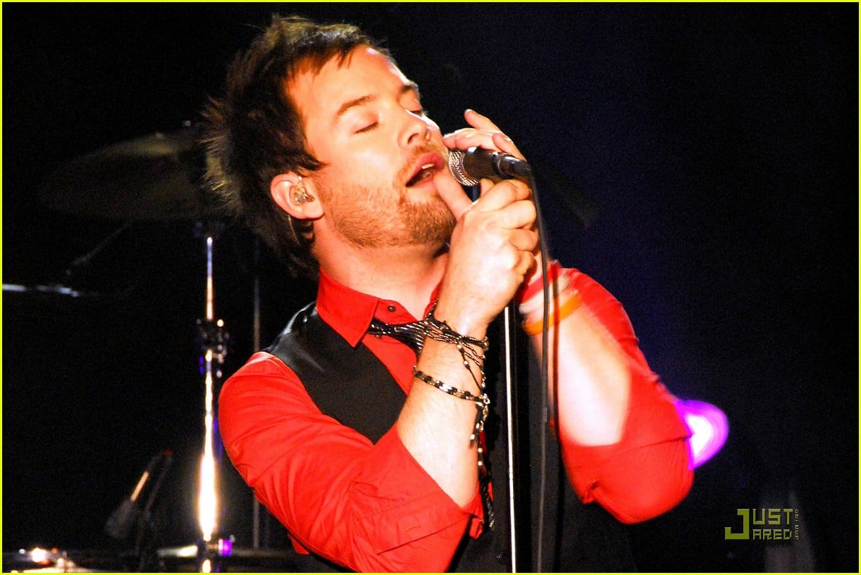David Cook Takes A Bite Out Of His Album: Photo 1553521 | David Cook ...