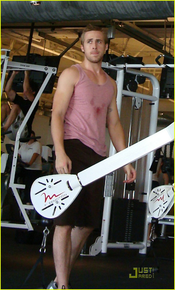 Ryan Gosling is a Work-Out Wonder: Photo 1551701 | Ryan Gosling Photos ...