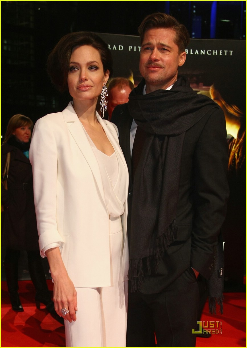 Angelina Jolie is Akris Suit-able: Photo 1665111 | Angelina Jolie, Brad ...