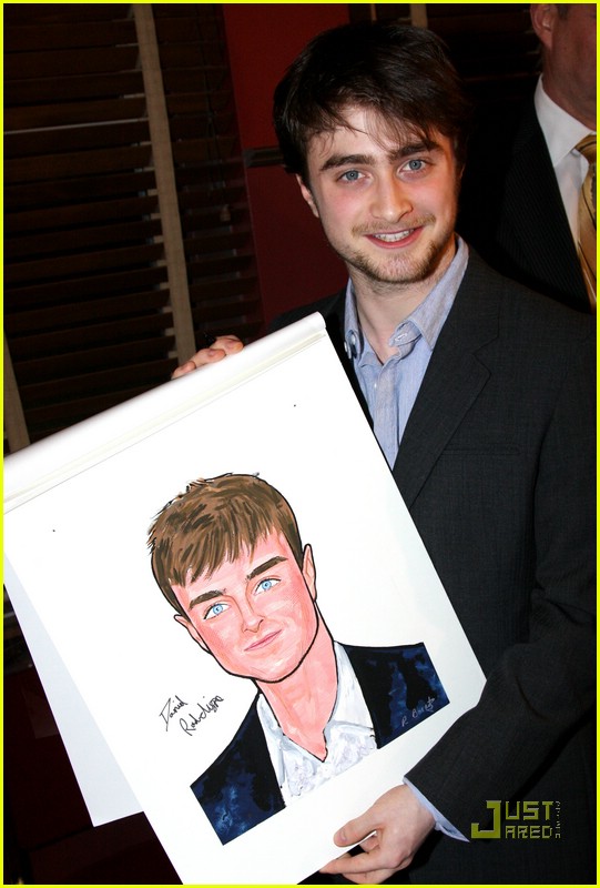 Daniel Radcliffe is Sardi's Smiley: Photo 1689291 | Daniel Radcliffe ...