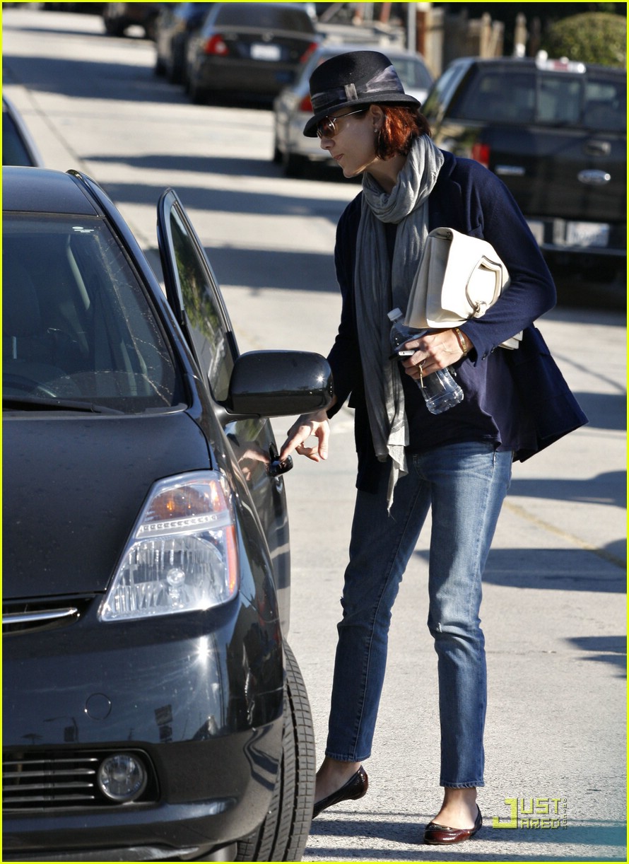 Kate Walsh's Silverlake Saturday: Photo 1643071 | Kate Walsh Photos ...
