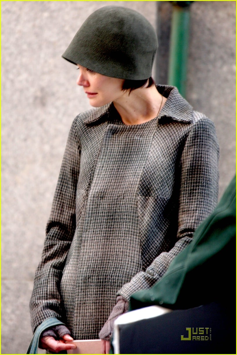 Photo: katie holmes crying scene 11 | Photo 1752921 | Just Jared ...