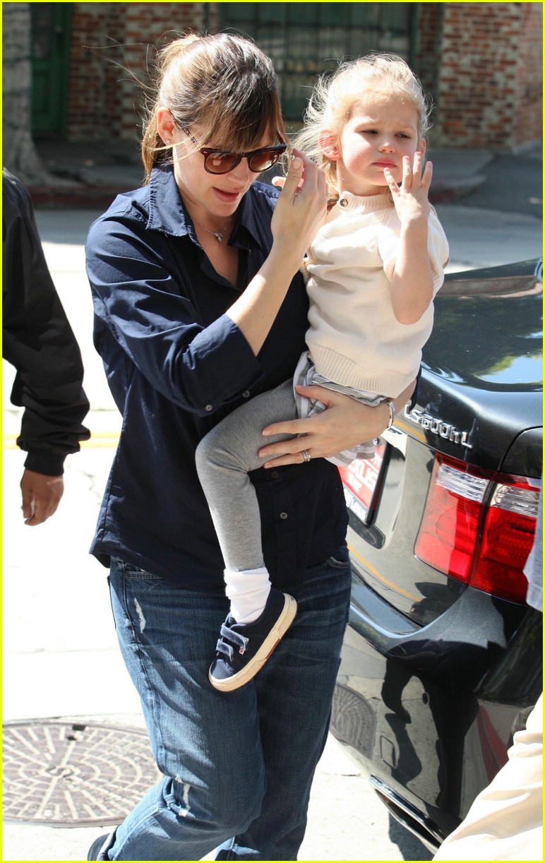 Violet Affleck: Like Father, Like Daughter!: Photo 1779321 | Ben ...