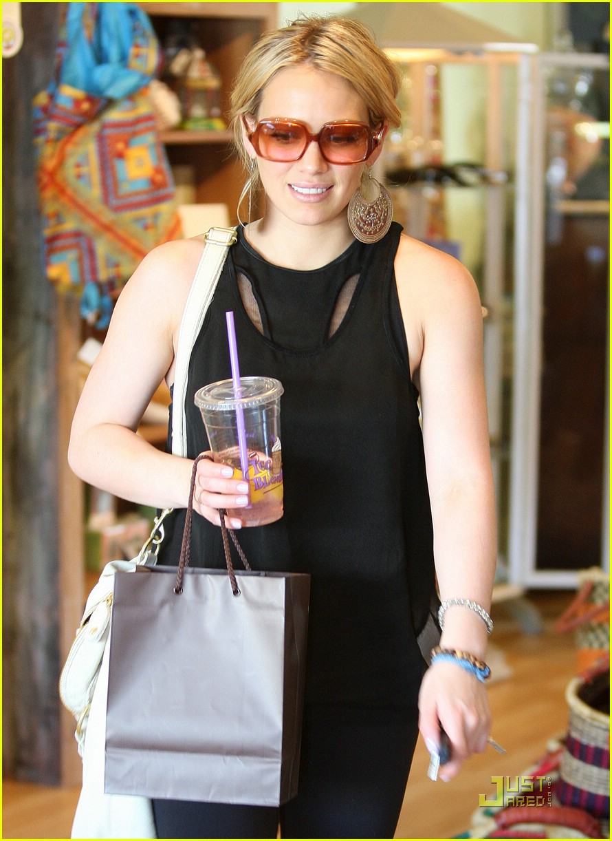 Hilary Duff is a Caioti Cutie: Photo 1798901 | Hilary Duff Photos ...