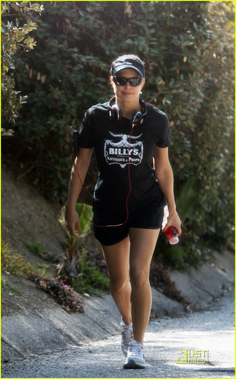 Fergie Gets Fergalicious: Photo 1811901 | Fergie Photos | Just Jared ...