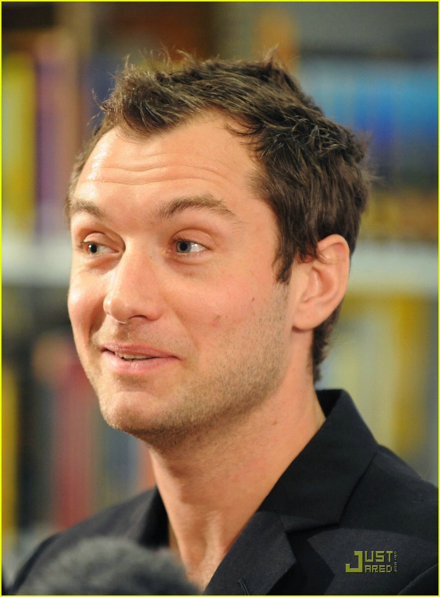 Jude Law: Minghella Movie Marathon!: Photo 1791661 | Jude Law Photos ...