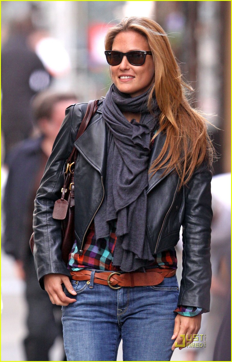 Bar Refaeli is Plaid Picturesque: Photo 1890671 | Bar Refaeli Photos ...