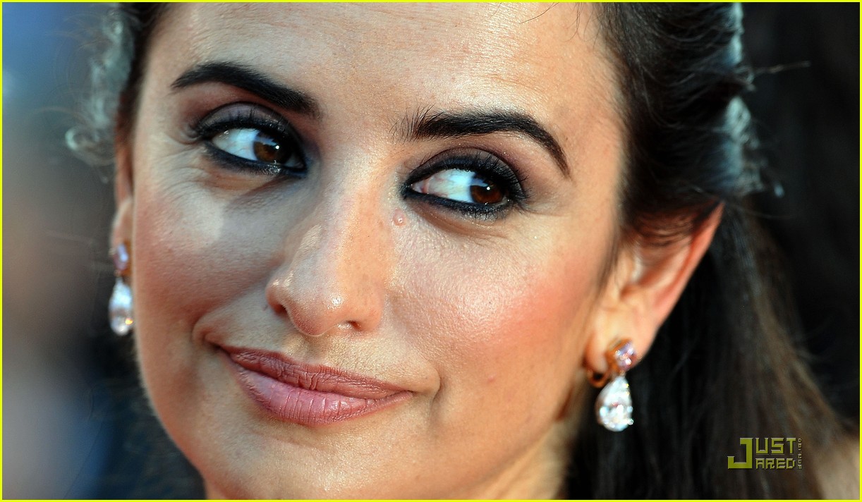Penelope Cruz is Broken Beautiful: Photo 1933851 | Cannes Film Festival ...