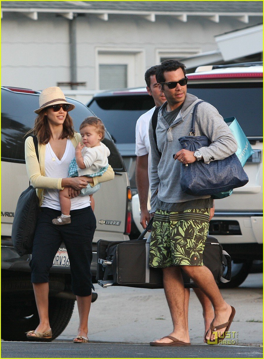 Honor Warren: Malibu Madness!: Photo 1944741 | Cash Warren, Celebrity ...