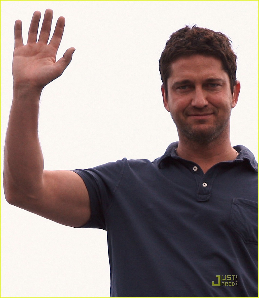 Gerard Butler is Brooklyn Buff: Photo 1988801 | Gerard Butler Photos ...
