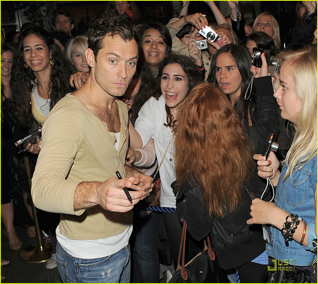 Jude Law's Love Triangle: Photo 2065711 | Jude Law Photos | Just Jared ...
