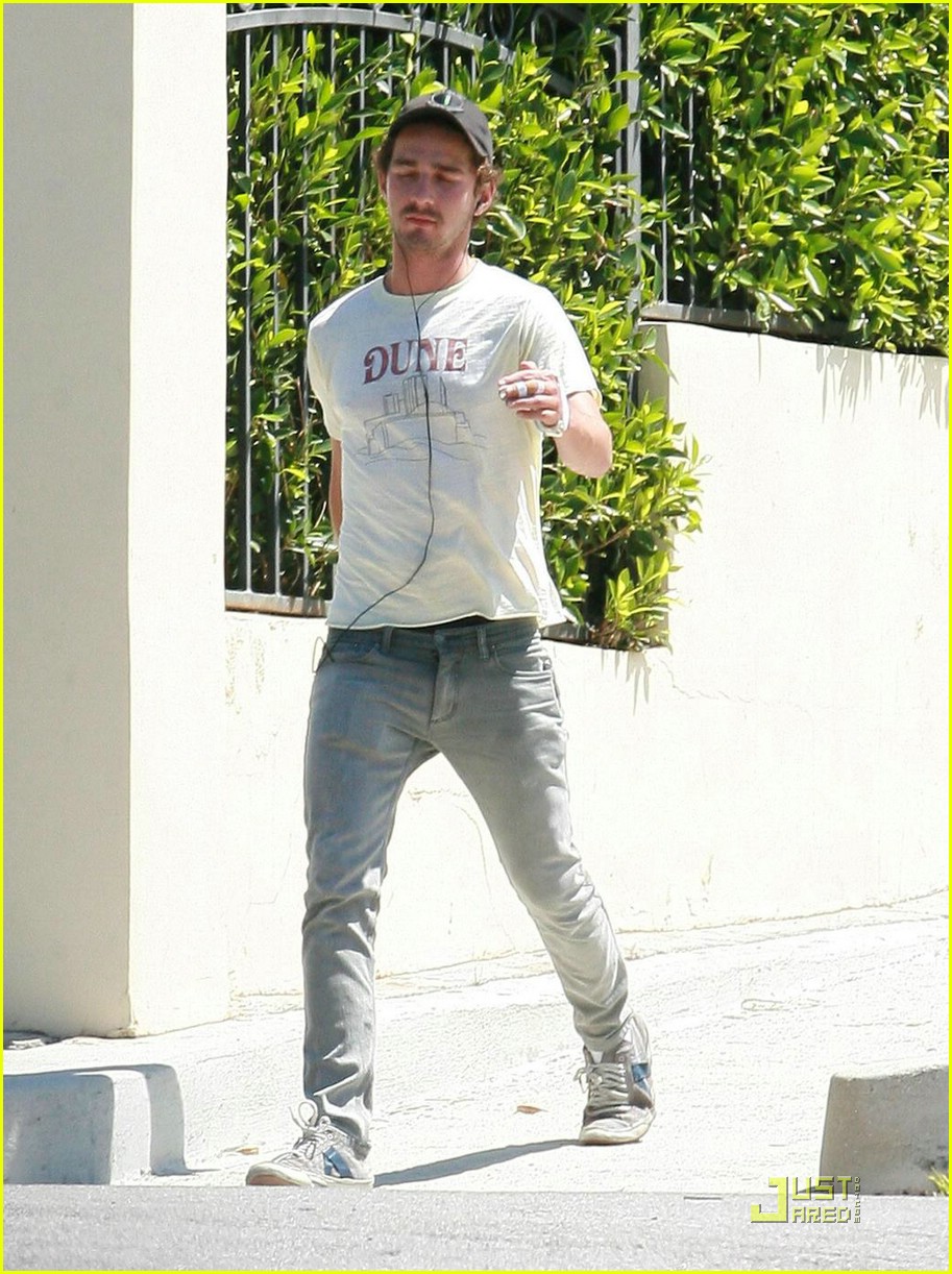 Shia LaBeouf is a Menards Man: Photo 2068542 | Shia LaBeouf Photos ...