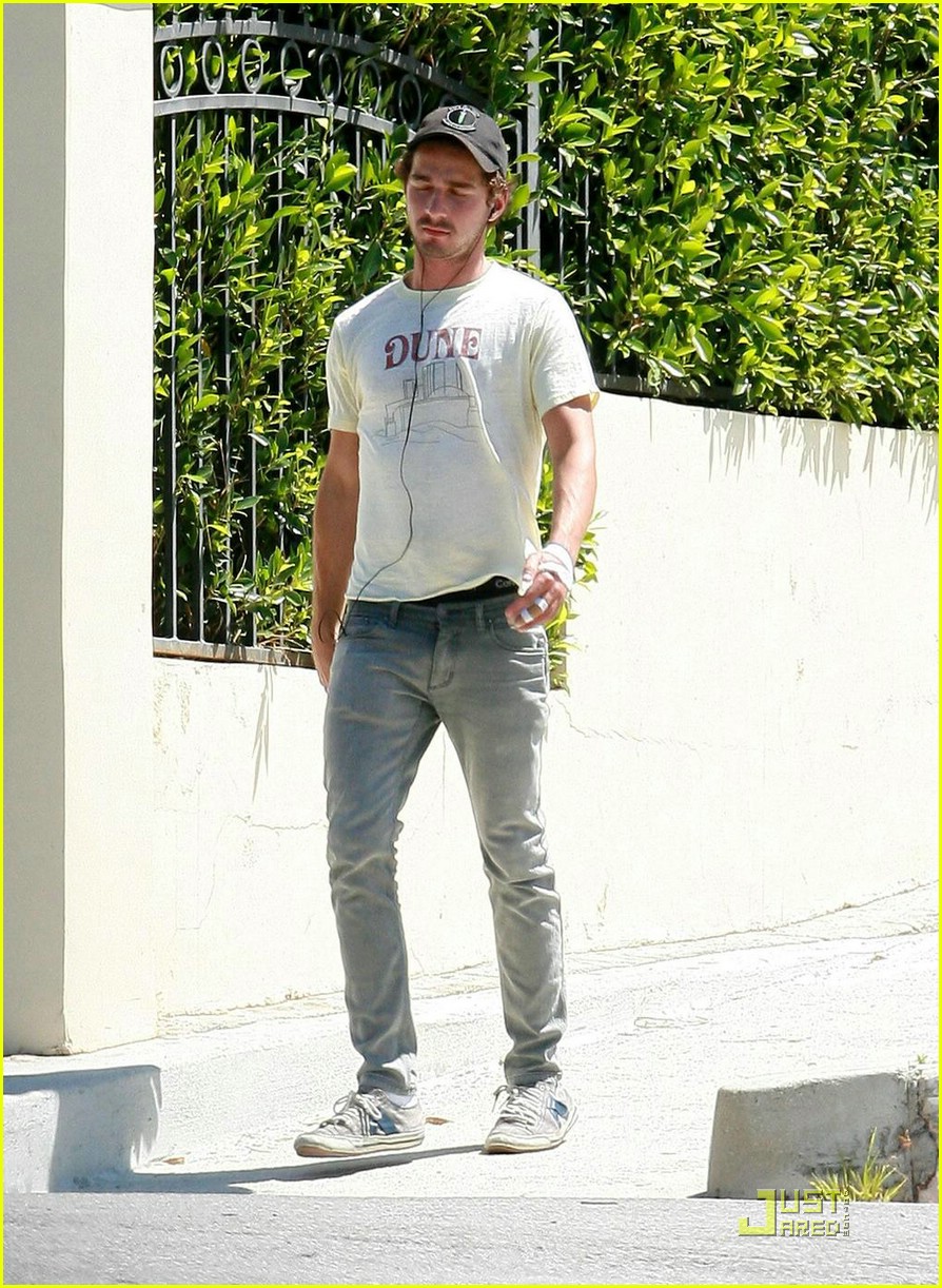 Shia LaBeouf is a Menards Man: Photo 2068562 | Shia LaBeouf Photos ...