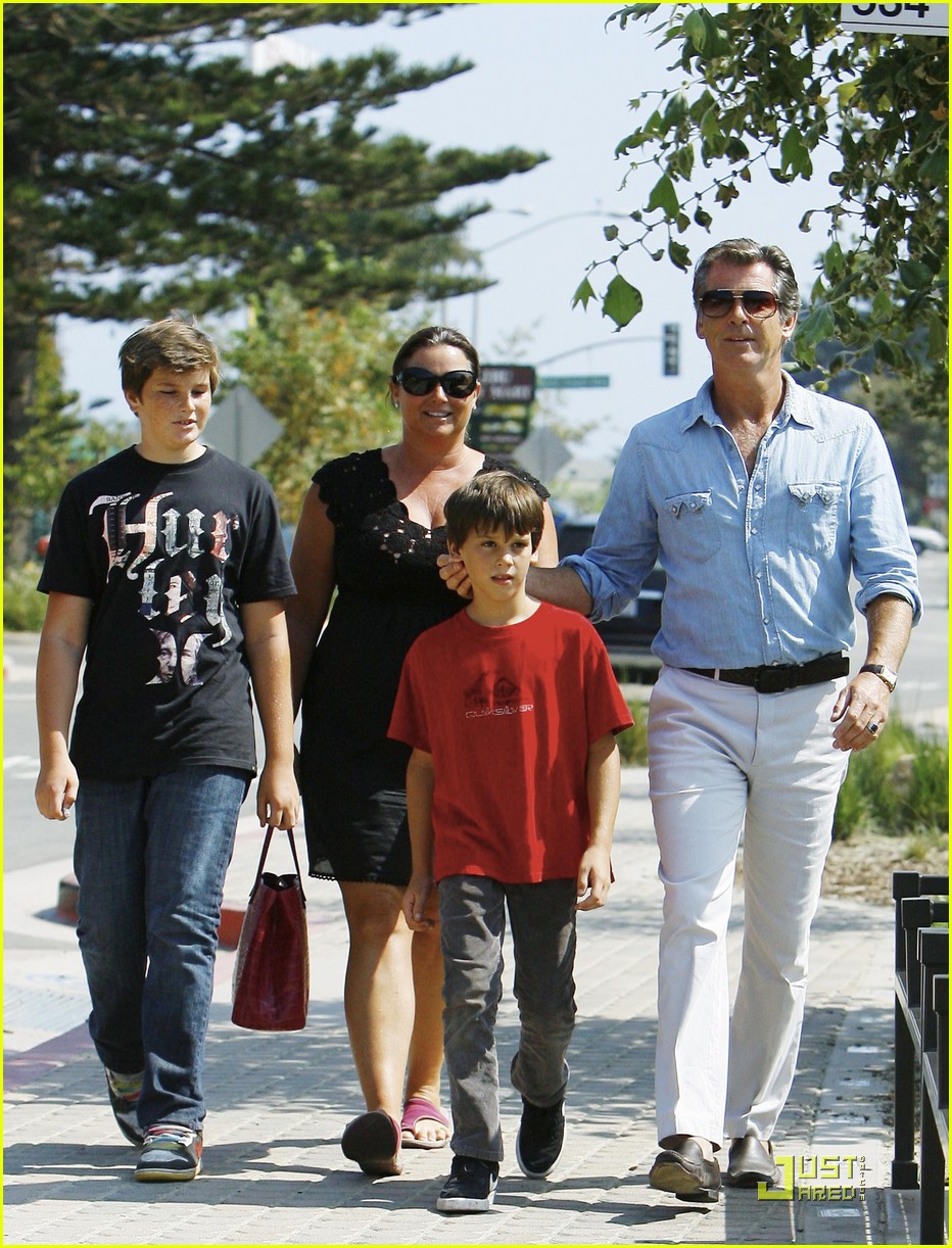 Pierce Brosnan Has Family Fun: Photo 2119162 | Celebrity Babies, Dylan ...