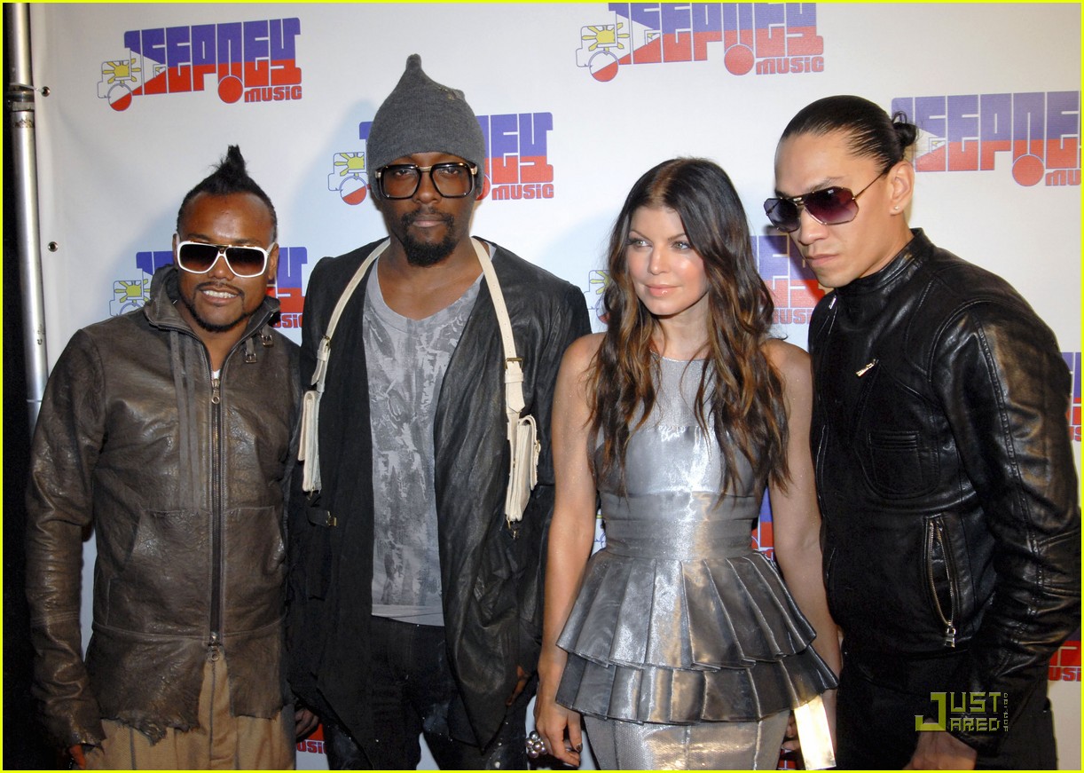 Fergie is Joyful for Jeepney: Photo 2124562 | Fergie Photos | Just ...