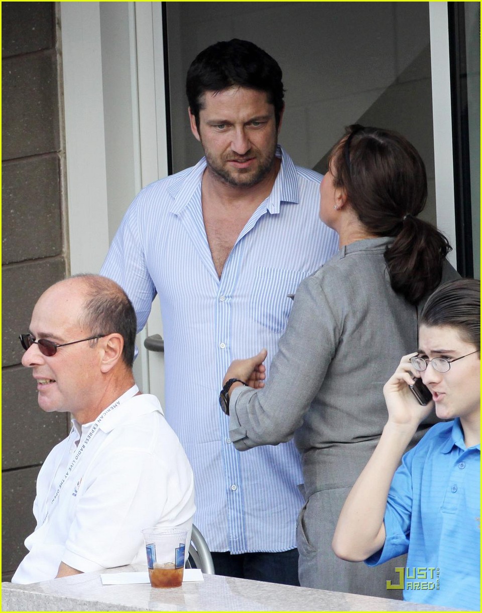 Freida Pinto & Gerard Butler: Harry Winston Wonderful: Photo 2214852 ...