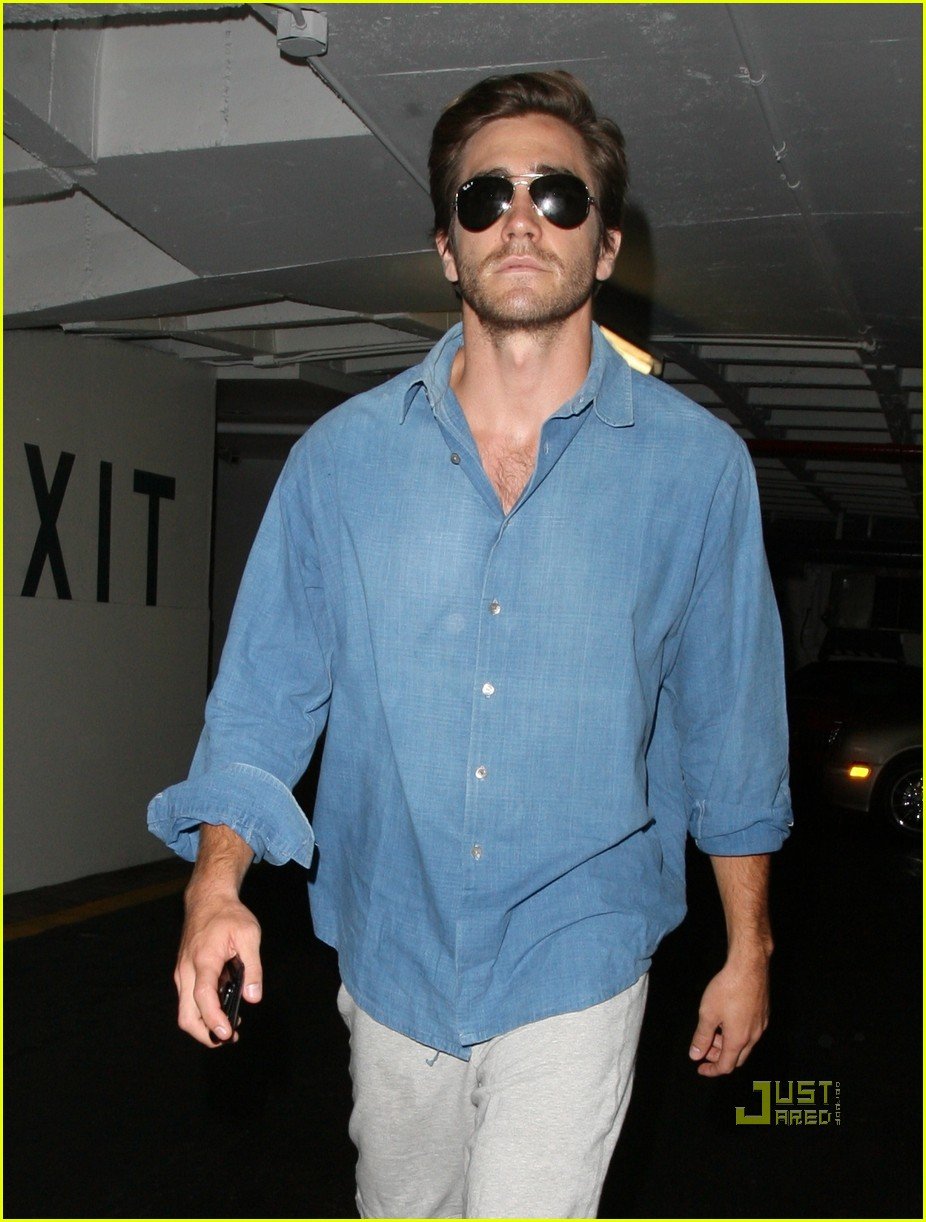 Jake Gyllenhaal: Sesame Street Sexy: Photo 2180772 | Jake Gyllenhaal ...