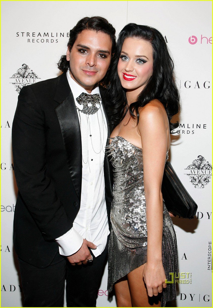 Katy Perry Enjoys Jared Sandwich: Photo 2214232 | Jared Followill, Katy ...