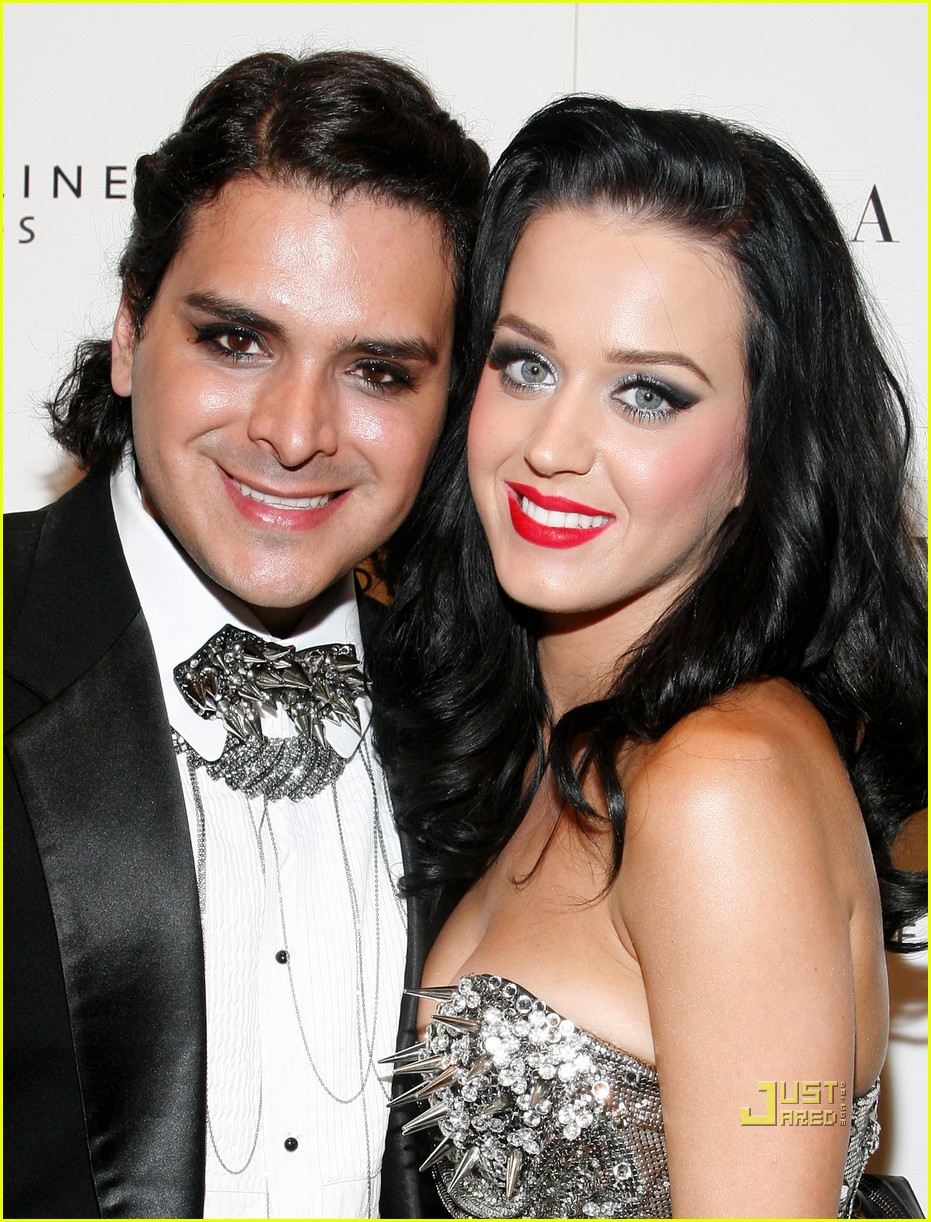 Katy Perry Enjoys Jared Sandwich: Photo 2214252 | Jared Followill, Katy ...
