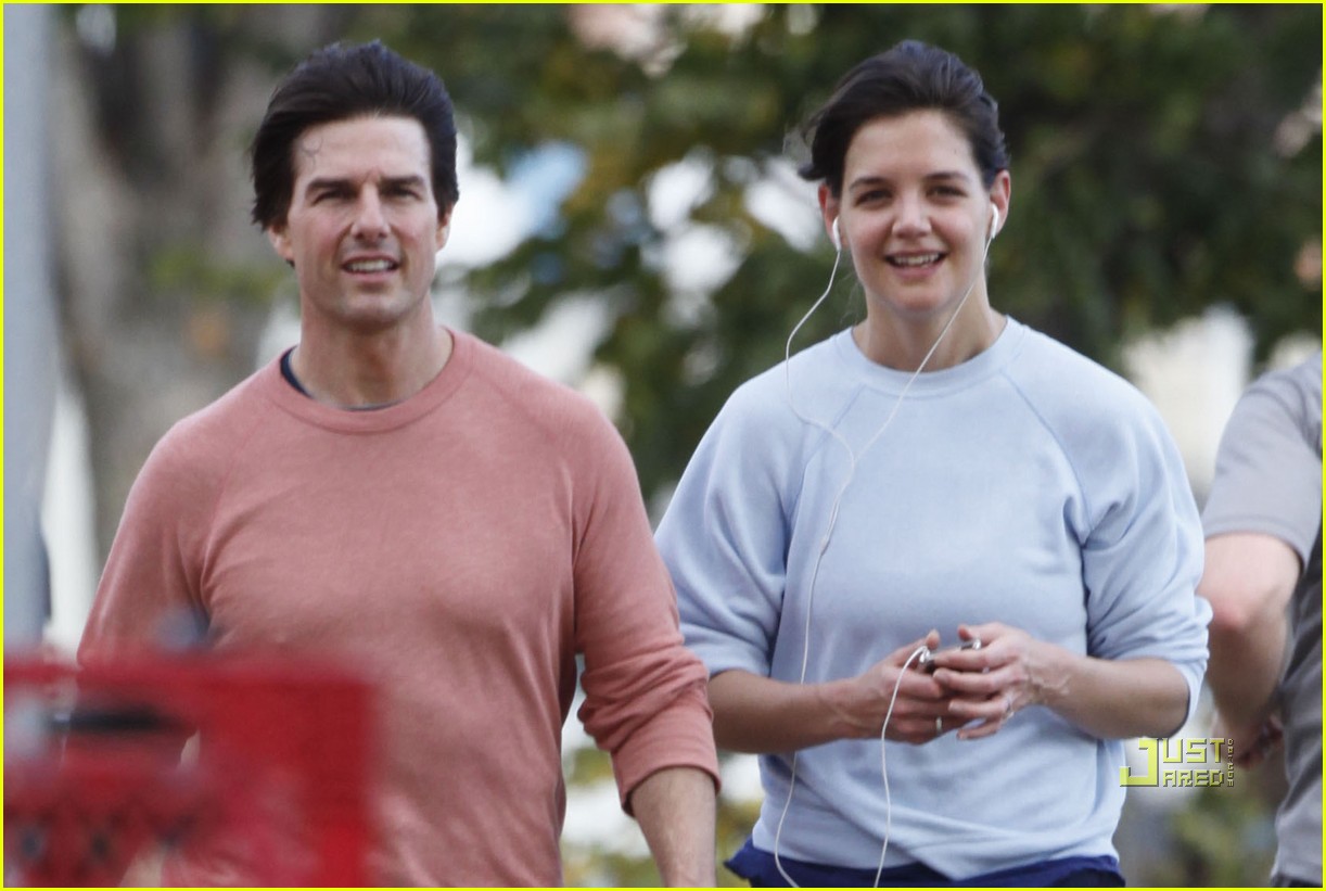 Tom Cruise & Katie Holmes: Halloween Run: Photo 2324951 | Katie Holmes ...