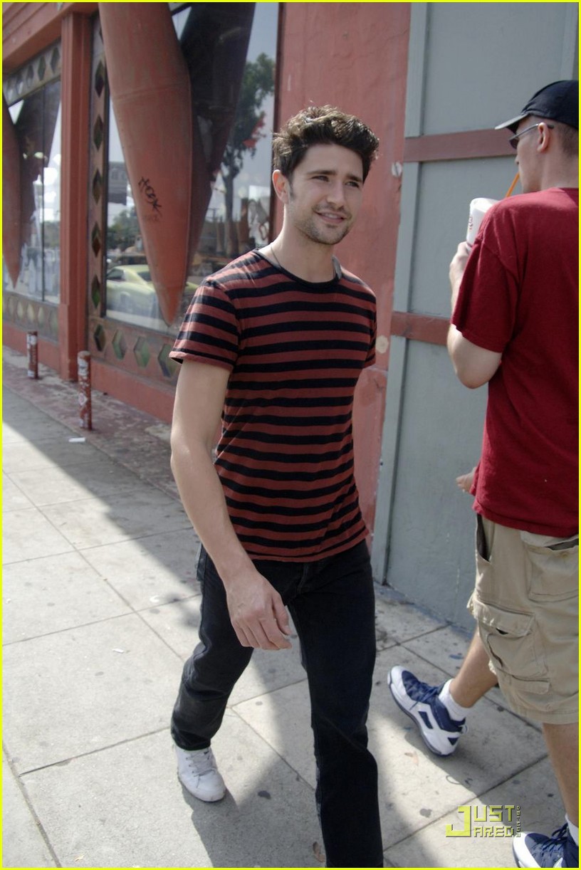 Matt Dallas: West Coast to 'Eastwick': Photo 2297561 | Matt Dallas ...