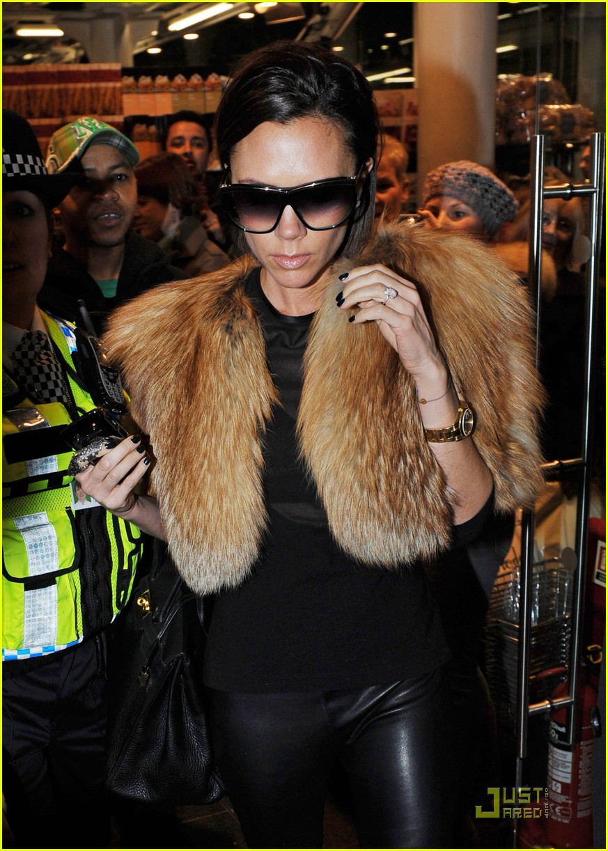 Victoria Beckham Pre-furs Black: Photo 2401518 | Victoria Beckham ...