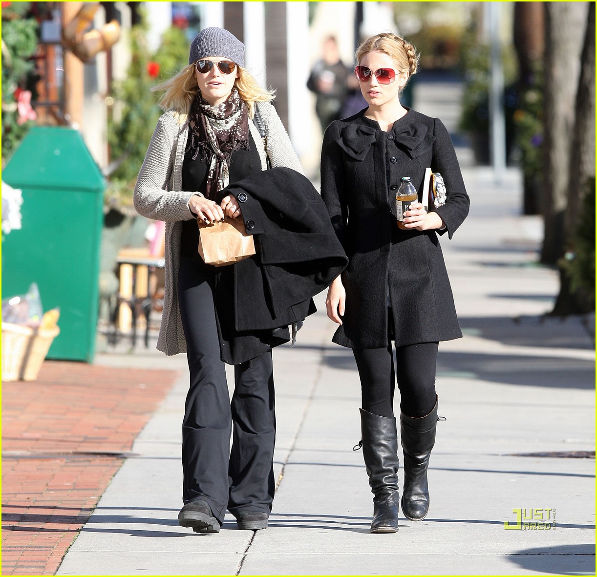 Dianna Agron: Carebear Stare!: Photo 2399796 | Adam Brody, Dianna Agron ...