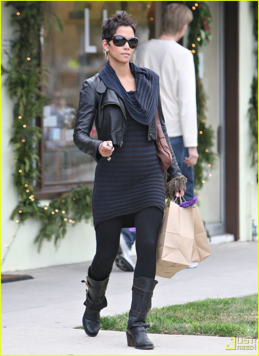Halle Berry Goes Shopping at Soolip: Photo 2402125 | Halle Berry Photos ...