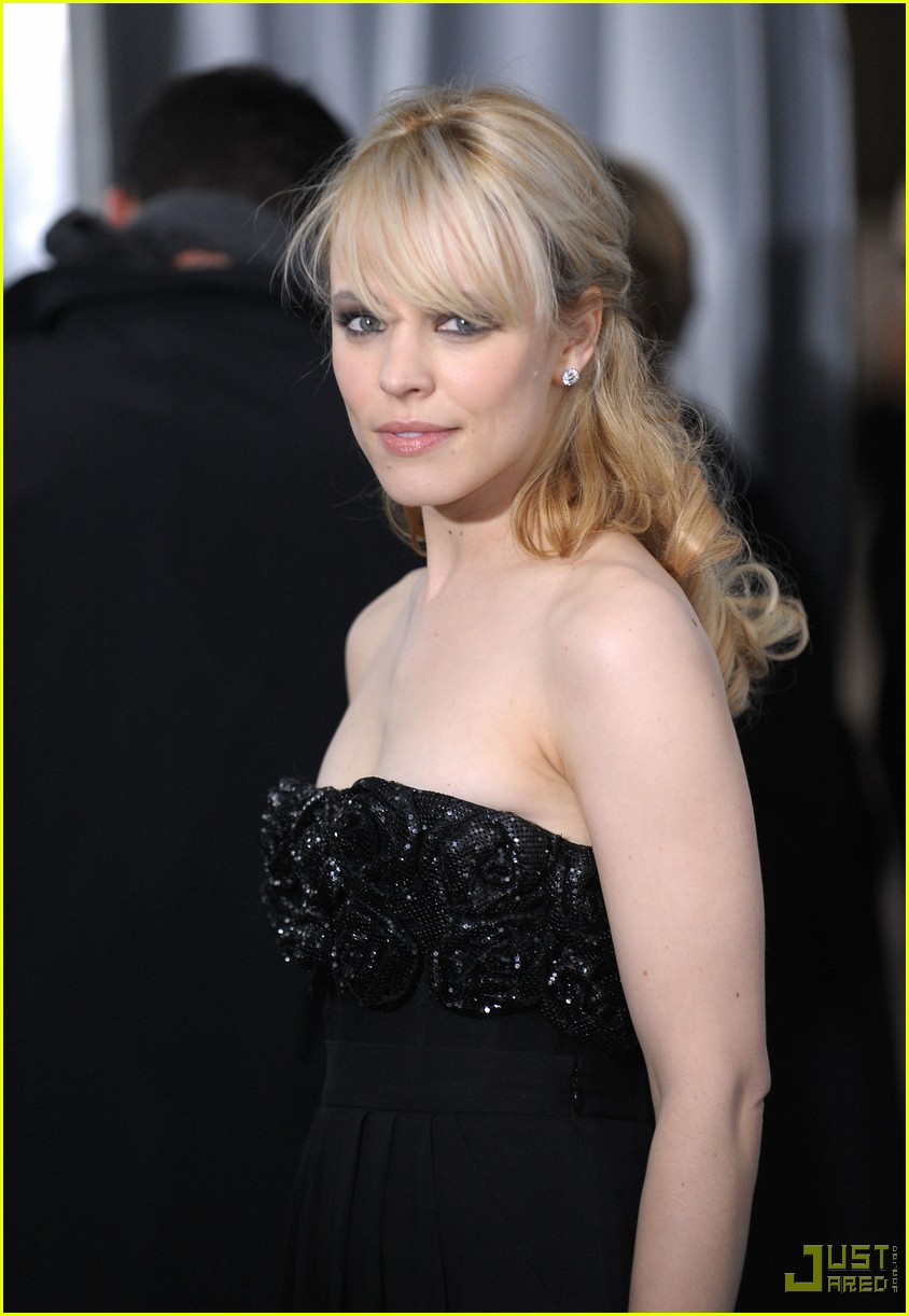 Rachel McAdams: It's Fun Being The Only Girl!: Photo 2402571 | Rachel ...