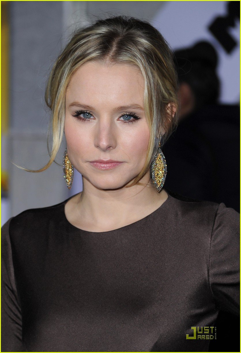 Kristen Bell Premieres 'When In Rome': Photo 2412095 | Kristen Bell ...