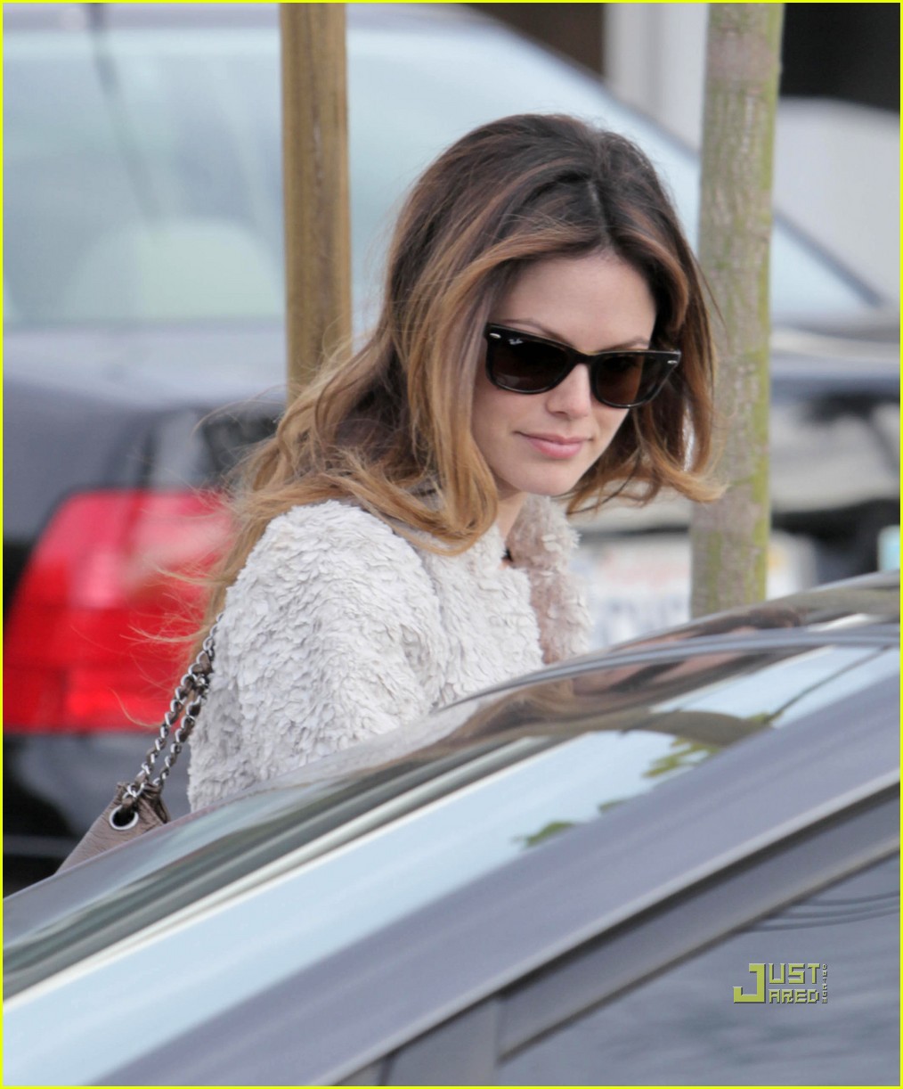 Rachel Bilson: I Love Me Some Simon Cowell: Photo 2408798 | Rachel ...