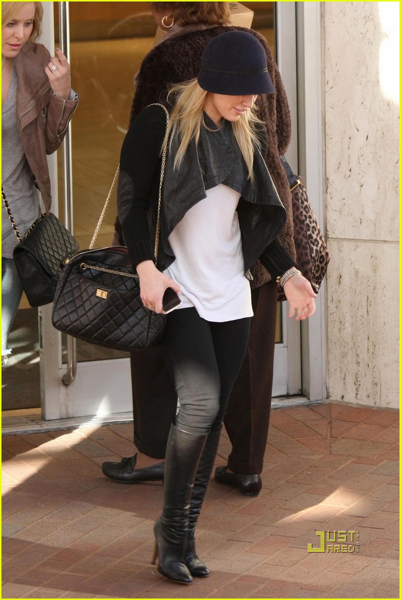 Hilary Duff is a Beverly Hills Hottie: Photo 2411230 | Hilary Duff ...