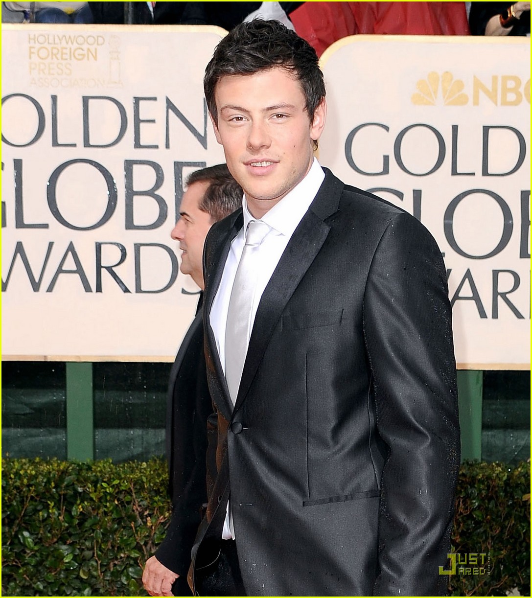Matthew Morrison & Cory Monteith - Golden Globes 2010 Red Carpet: Photo ...