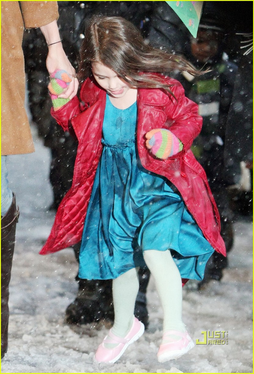 Suri Cruise: Sephora Time with Katie Holmes!: Photo 2427079 | Celebrity ...