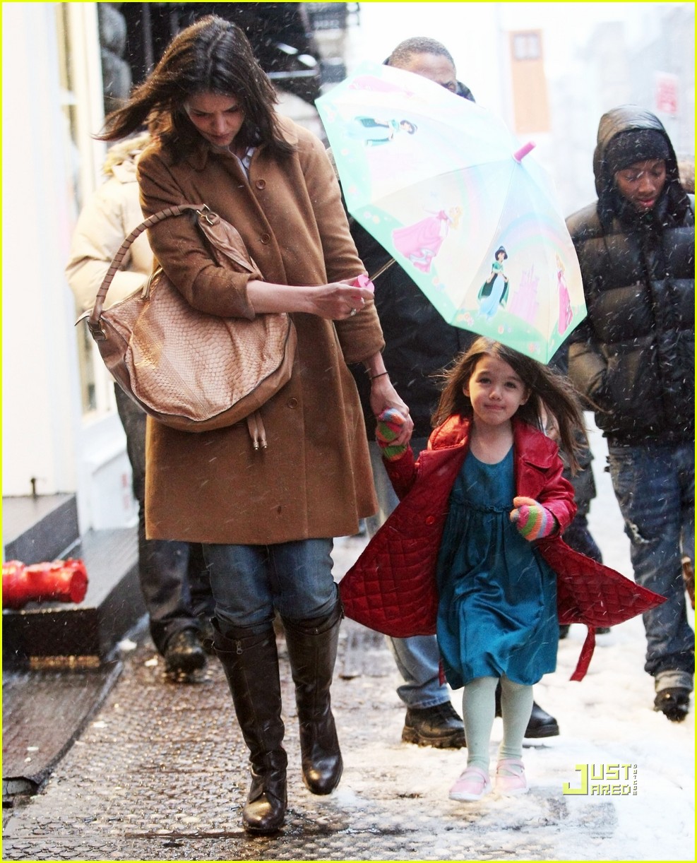 Suri Cruise: Sephora Time with Katie Holmes!: Photo 2427081 | Celebrity ...