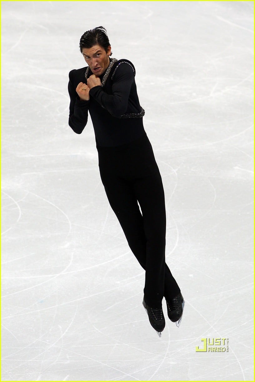 Evan Lysacek Wins Figure Skating Gold... In Vera Wang: Photo 2429011 ...